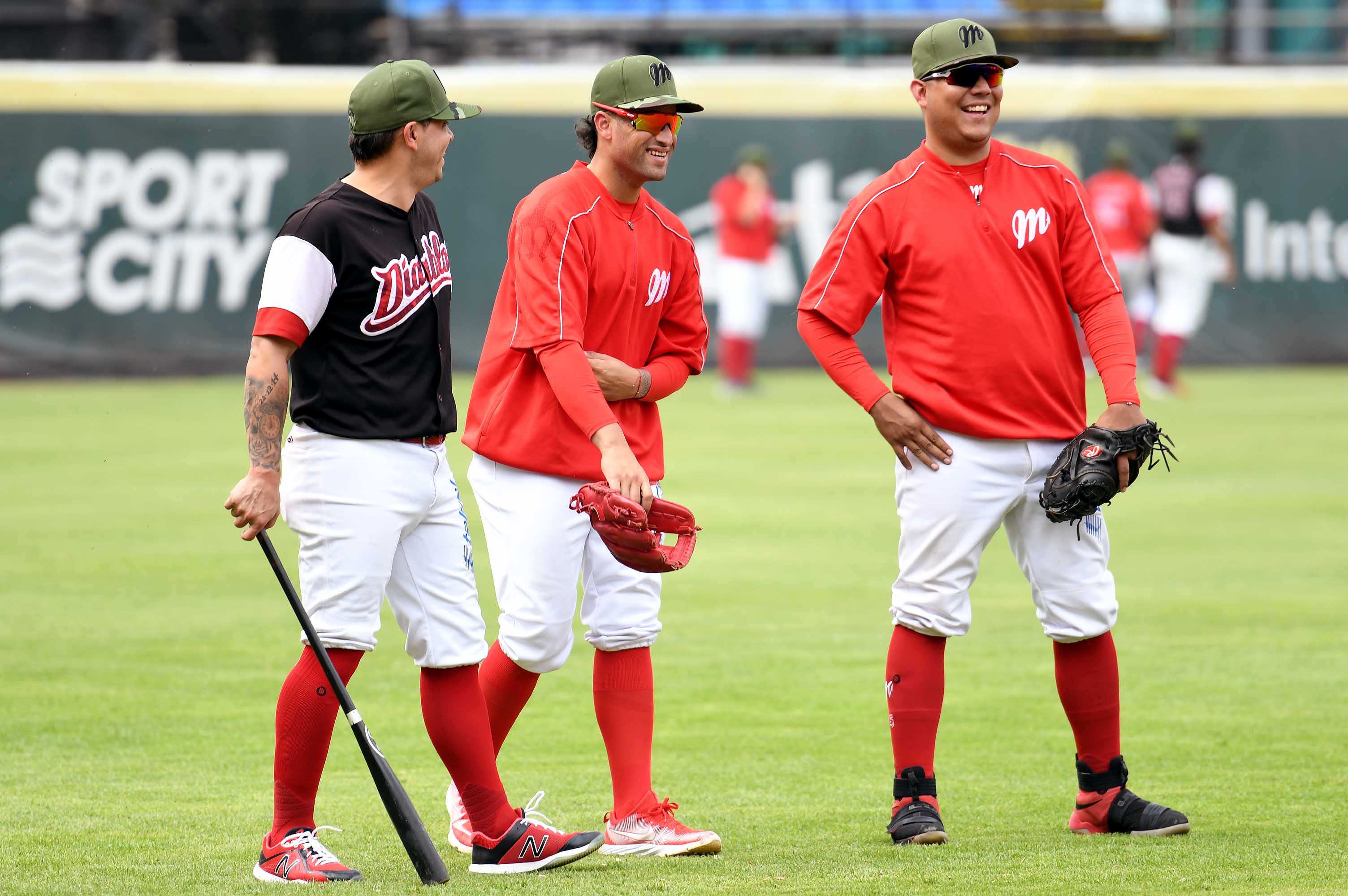 DIABLOS ROJOS TUVIERON ENTRENAMIENTO EN EL FRAY NANO - Diablos Rojos ...