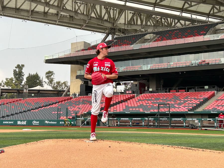 *Trevor Bauer hace Live-BP y está listo para lanzar en los playoffs ...